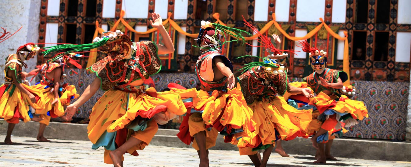 Learn The Maruni Sikkim Dance At Club Mahindra learn-the-maruni-sikkim-dance-at-club-mahindra